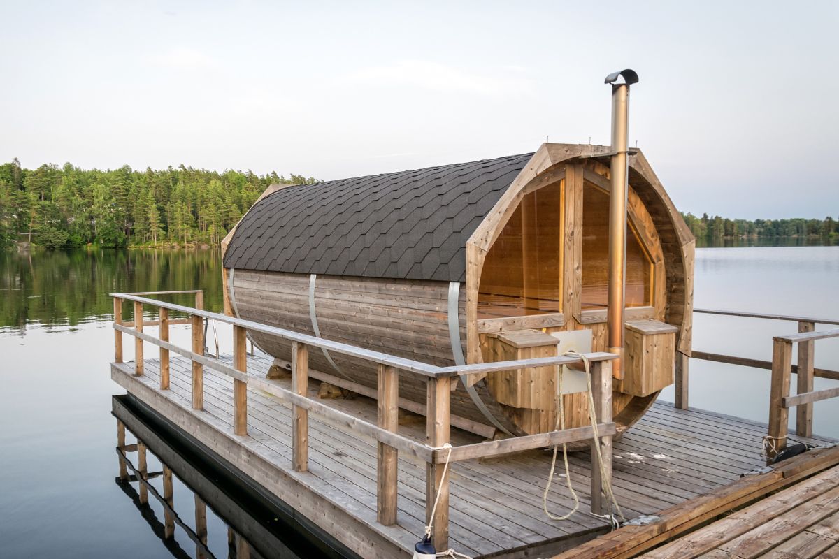 Buying a barrel sauna? Here are 10 pros & cons - Sauna Squad